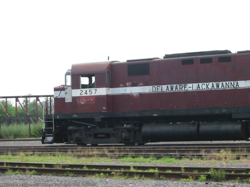 DL 2457